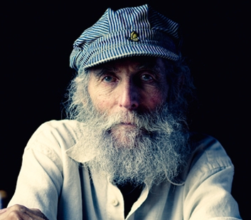 Burt Shavitz Passes at 80 | Happi