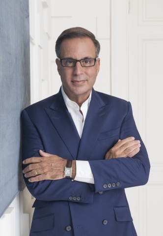 Blyth Names Slatkin CEO | Happi