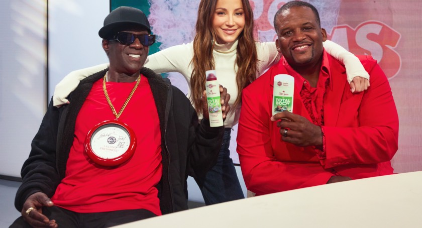 Flavor Flav, Kay and Spice Adams Keep it Real and the Pile Fresh in ...