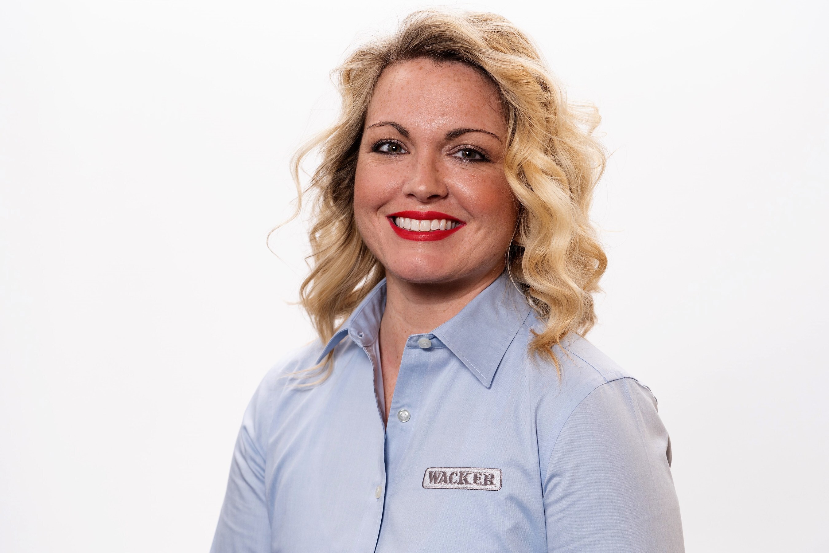 Wacker Personal Care Chemist Honored for Breaking Glass Ceiling | Happi