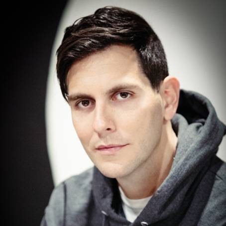 Rocker Gabe Saporta Strikes a Chord with Skincare Consumers | Happi